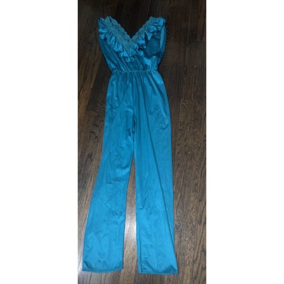 Lady Cameo | Intimates & Sleepwear | Vintage Lady Cameo Teal Lace ...